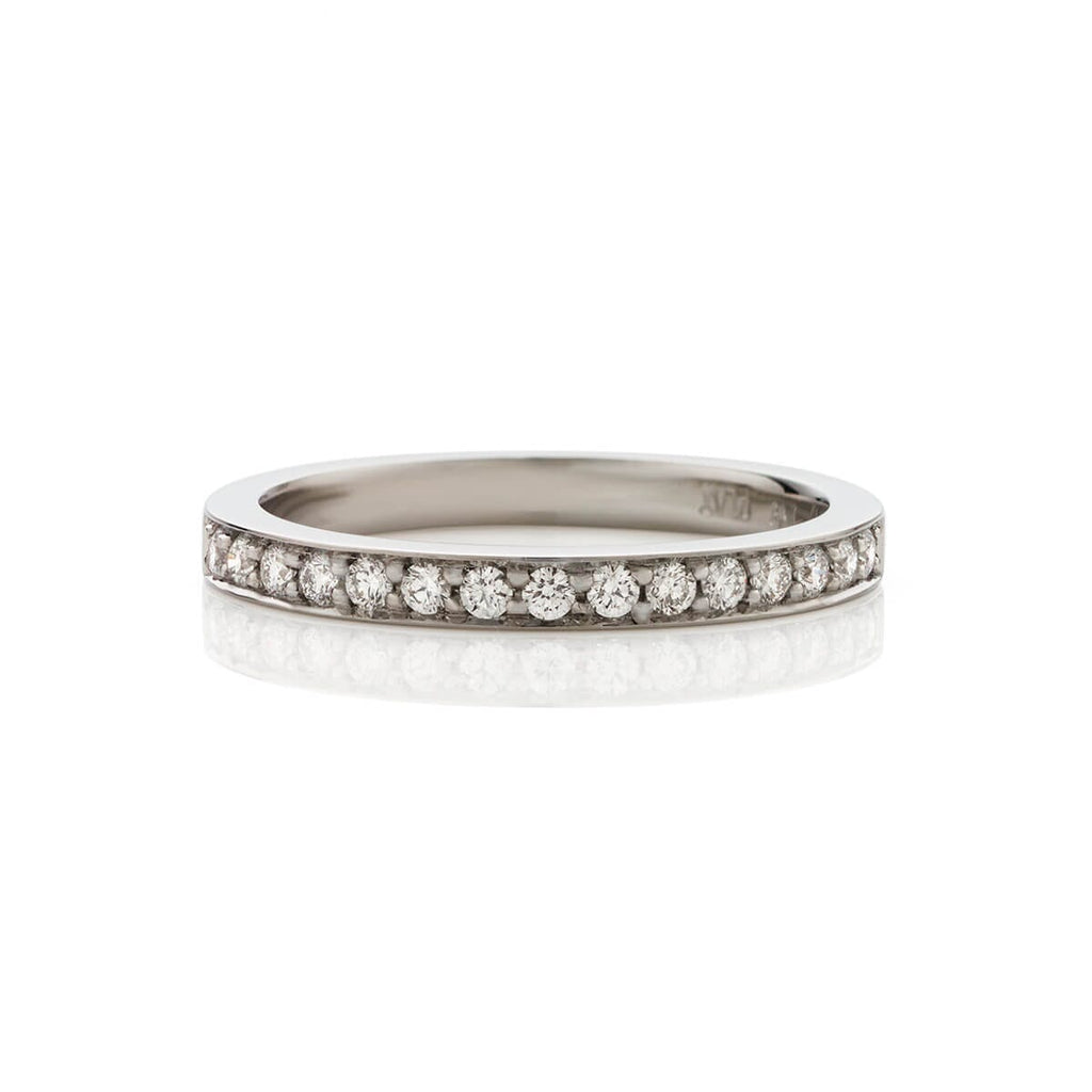 Platinum Grain-set Diamond Band – Jewellers Workshop